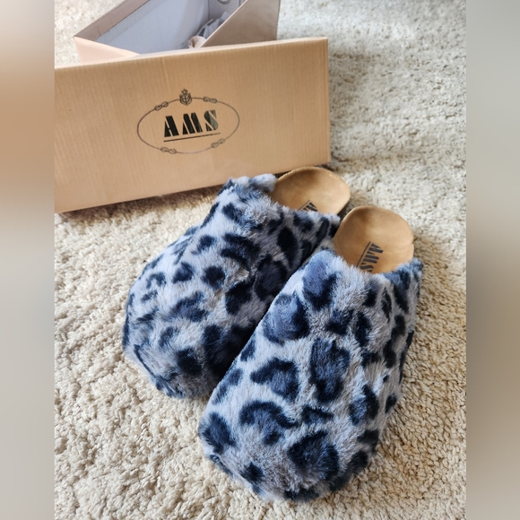AMS | Shoes | Nwt Ams Blue Leopard Print Fuzzy Mules | Poshmark